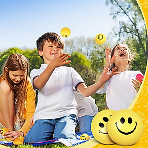 2.5 Inch Smile Face Stress Balls Bulk Happy Smile Stress Relief Balls Mini Funny Foam Balls Kids Smile Face Toys for Teens Adults Carnival Christmas Party Bag Fillers (Yellow,100 Pcs)
