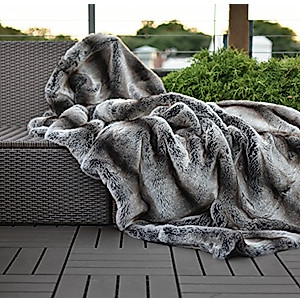 Luxury Faux Fur Oversized Throw Blanket with Plush Velvet Reverse, Fox Lynx or Gray Mink (Chinchilla X-Long)