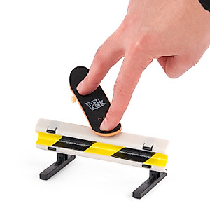 TECH DECK VS Series Toy Machine Skateboards Fingerboard, Obstacle and Challenge Card Set,unisex
