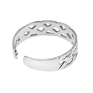 AeraVida Interwoven Celtic Knot .925 Sterling Silver Toe Ring or Pinky Ring | Celtic Knot Toe Rings for Women Sterling Silver | Silver Toe Rings for Women | Adjustable Toe Ring