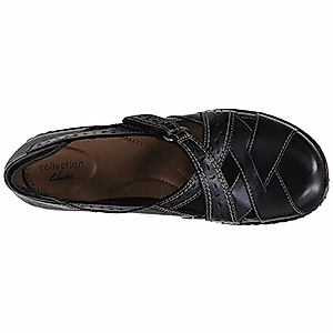 Clarks womens Ashland Spin Q Slip On Loafer, Black, 8 Wide US