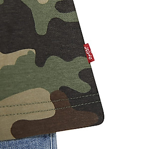 Levi's Boys' Big Classic Batwing T-Shirt, Cypress camo, XL