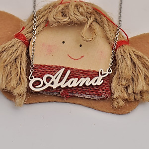 RONKAH Logan Custom Personalized Name Necklace with Heart Plated Customized Pendant Necklace Jewelry for Women Christmas Valentine's Day Birthday New year Mother's Day Silver