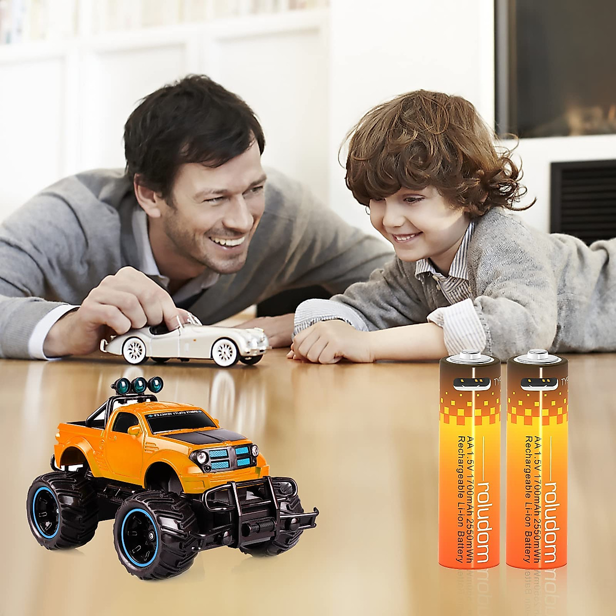 Roludom AA Rechargeable Batteries 1.5V / 2600mAh, USB-C AA Battery Lithium-ion Battery, 1.5h Fast-Charge,Not Need Extra Batteries Charger, The Battery can be Recycled 1200 Times-4 Pack