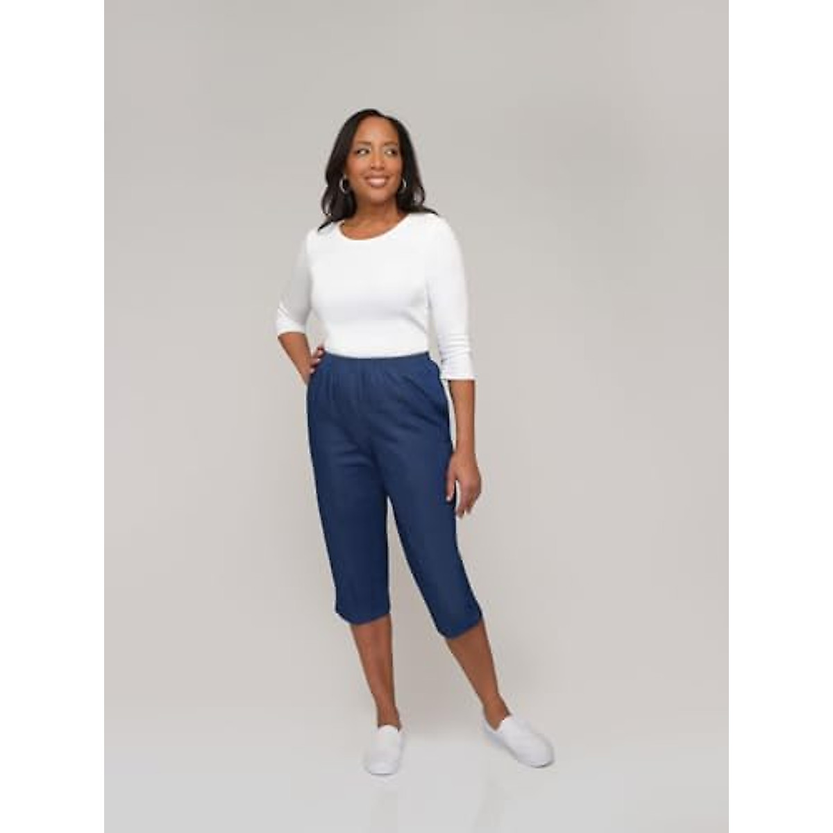 Alfred Dunner Women's All Around Elastic Waist Denim Missy Capris Pants Jeans, 14