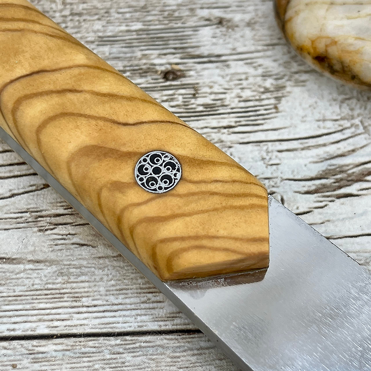 Kiridashi Knife, Japanese Wood Carving Knife 1/8 inch N690 Steel Blade Walnut or Olive Wood Handle with Leather Sheath (Olive Handle)