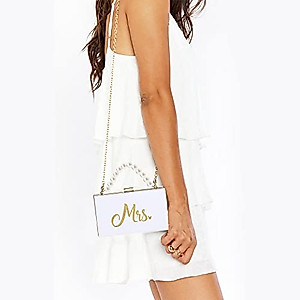 Bride Clutch Purse MRS Clutch for Wedding Day, Mrs Acrylic Purse with Hand-carried Pearl Chain and Metal Crossbody Chain, Bridal Shower Engagement Gift for Bride Honeymoon