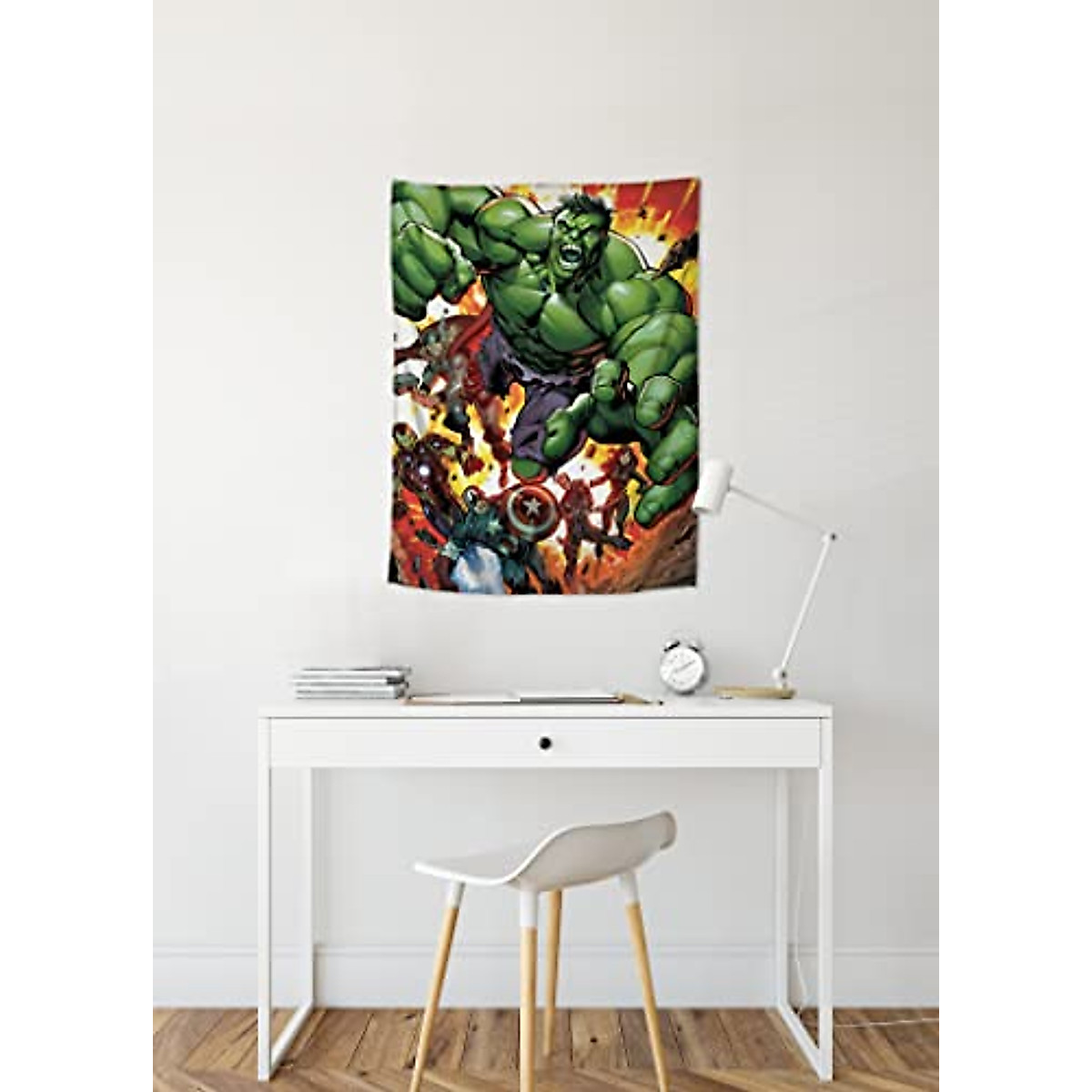 Jay Franco Marvel Avengers Hulk Smash Tapestry – 30 x 40 Inch Wall Hanging – Kids Room Décor (Official Marvel Product)