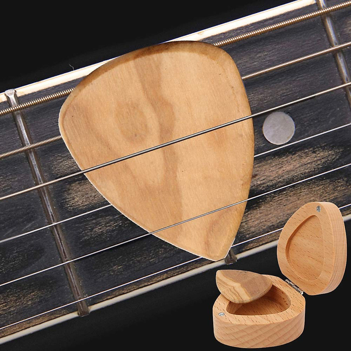 Beech wood pick case, funny heart-shaped small portable box, for guitarist storage