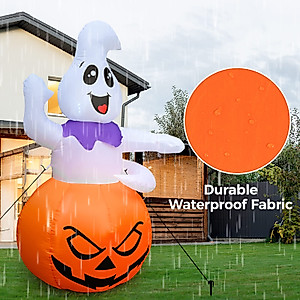5 FT Halloween Inflatables Outdoor Decorations Ghost Pumpkin Decor with LED Lights and Air Pump Blow up Inflatable Clearance Halloween Decor Outside Garden Lawn Yard House