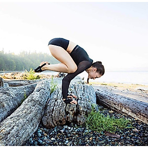 YogaPaws Elite Gloves and Toe Less Socks Set, Rich Maroon, (Size #2) Women's Small/Regular