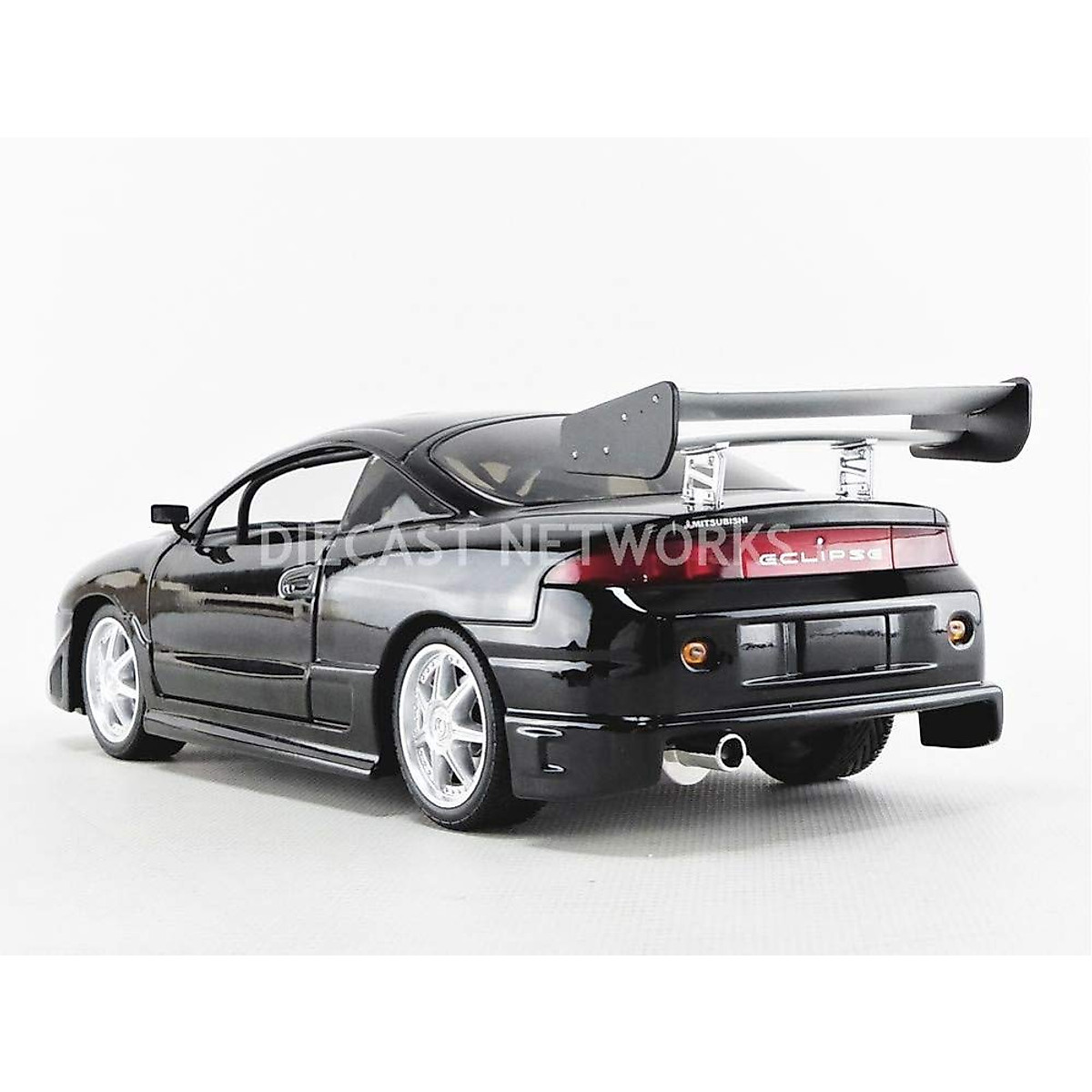 Greenlight Artisan Collection 19040 1995 Mitsubishi Eclipse Black 1:18 Scale