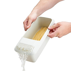 Rossiko Fields Microwave Pasta and Vegetable Cooker Steamer- Spaghetti Server with Strainer and Measurer - Complete with Pasta Fork - Dishwasher Safe Beige