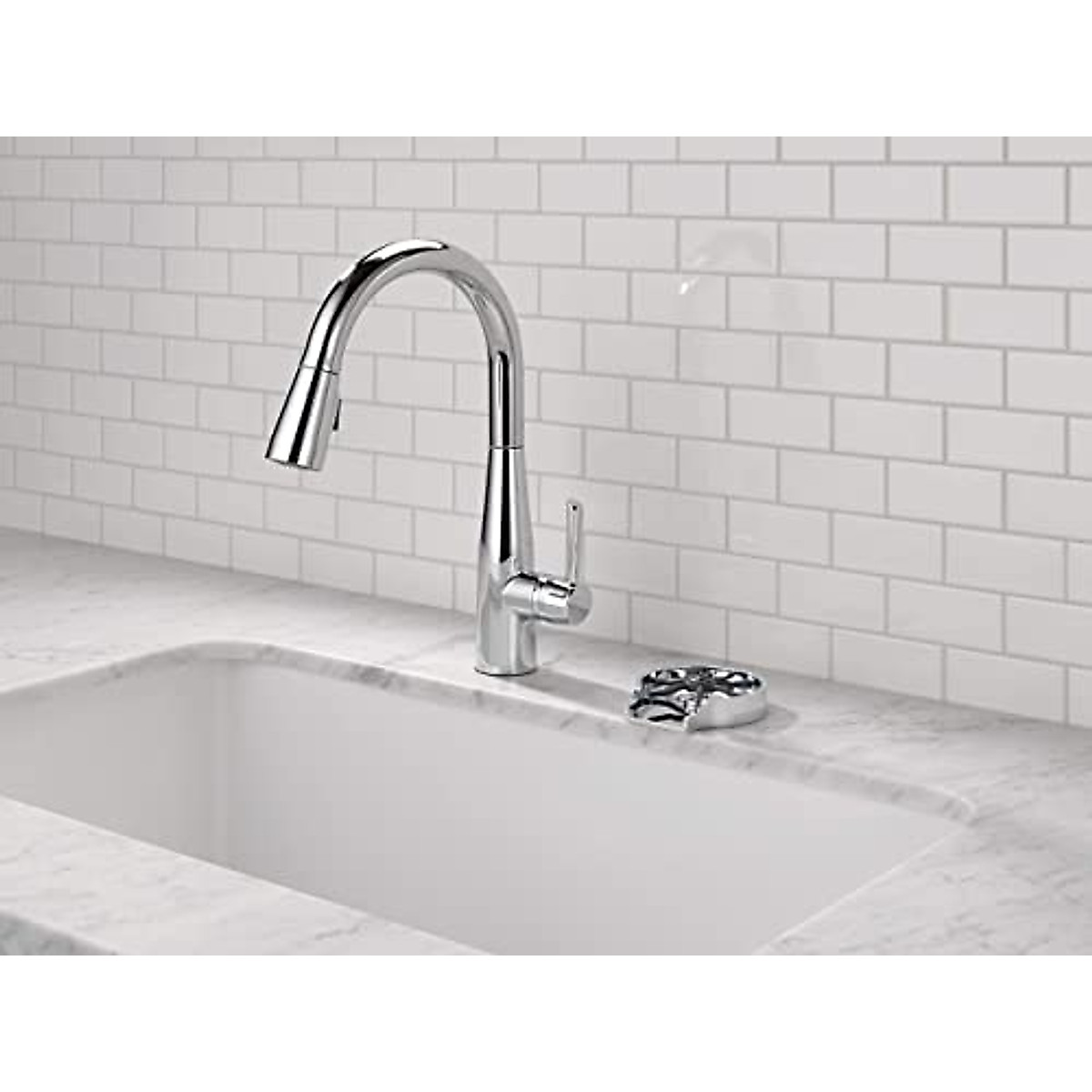 Delta Faucet Glass Rinser for Kitchen Sinks, Kitchen Sink Accessories, Bar Glass Rinser, Chrome GR150