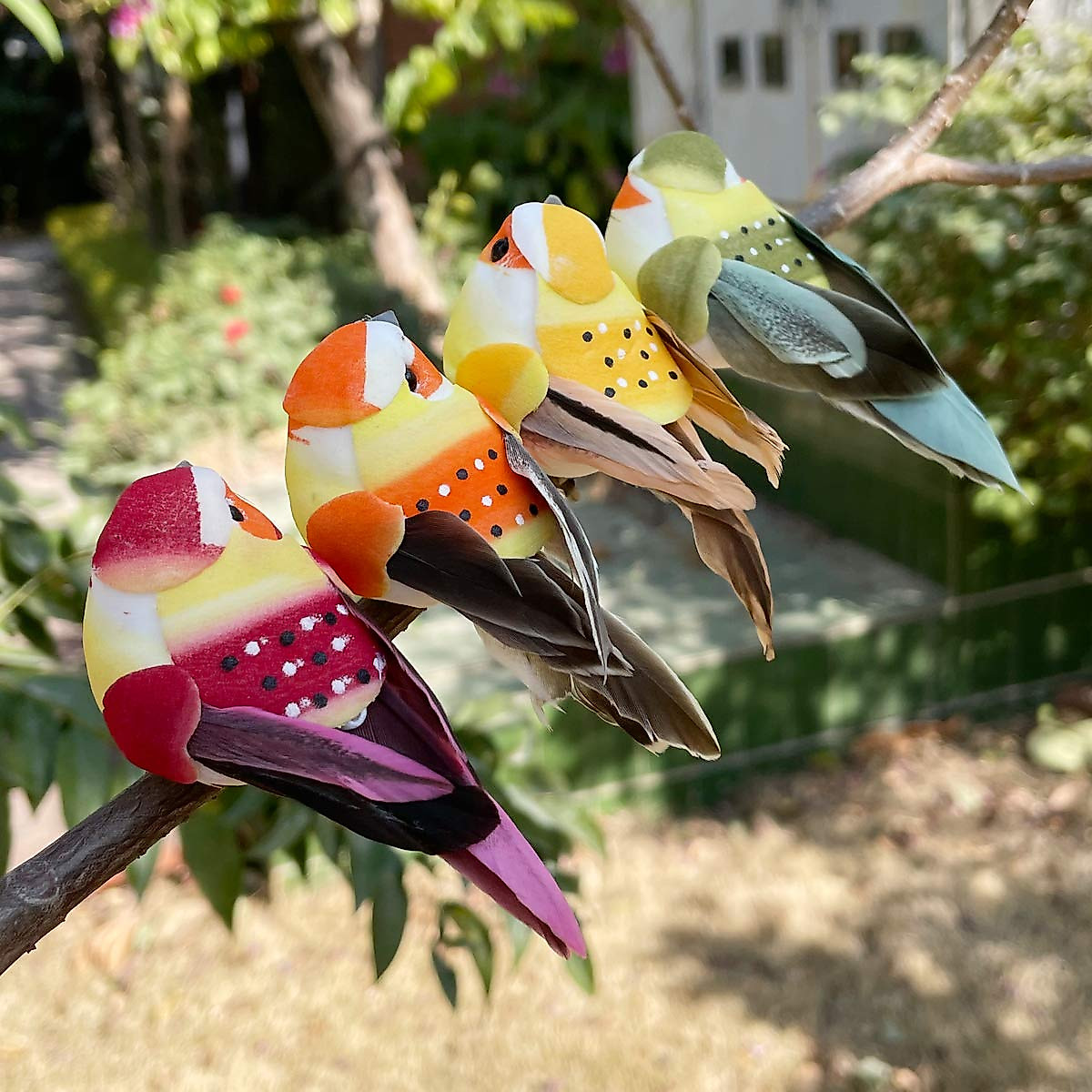 LWINGFLYER 4pcs Artificial Birds Realistic Clip on Bird Ornaments with Feathers for Decoration, Arts & Crafts and Floral Arrangements (Model - 4S05)