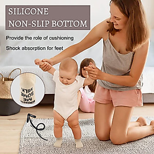 UAREHIBY Pregnancy Gift New Mom Gifts, Growing a Tiny Human Mom Socks & Baby Socks Gift - Mom to Be Gift Pregnant Women Gift Set, Best Gifts For Expecting Mom Mother's Day