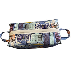 Snowy Manhattan NYC Boxy Pouch, Toiletry Bag, Dopp Bag, Zipper Pouch, Accessory Bag, Dopp Kit, Travel Bag, New York City Theme (B319)