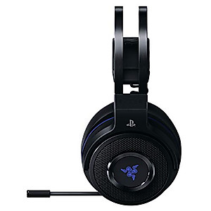 Razer Thresher - Lag-Free Wireless Connection - Retractable Digital Microphone - Gaming Headset Works with PC & PS4