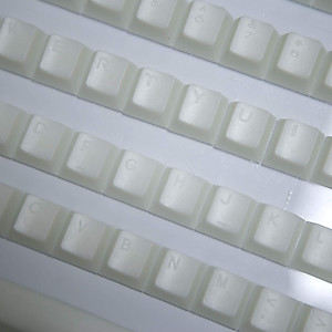 Petforu POM Jelly Keycaps 109-Key Doubleshot Translucent OEM Profile for 61/87/104/108 Keys PC Gaming Mechanical Keyboards - White (Top Printed)