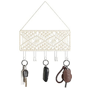 Mkono Key Holder for Wall Decorative Small Macrame Key Holder Boho Home Decor 5 Hooks Display Key Hanger for Entryway, Hallway, Bedroom, Living Room