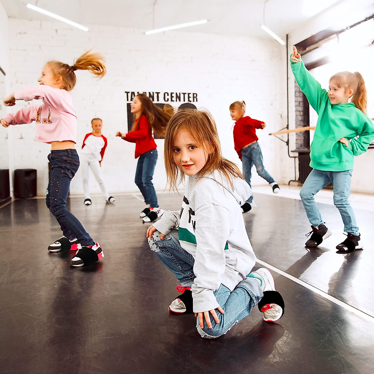 6 Pairs Dance Shoe Socks on Smooth Floors Over Sneakers Shoe Cover Dancing Shoe Sliders Ballet Dancers Turning Socks