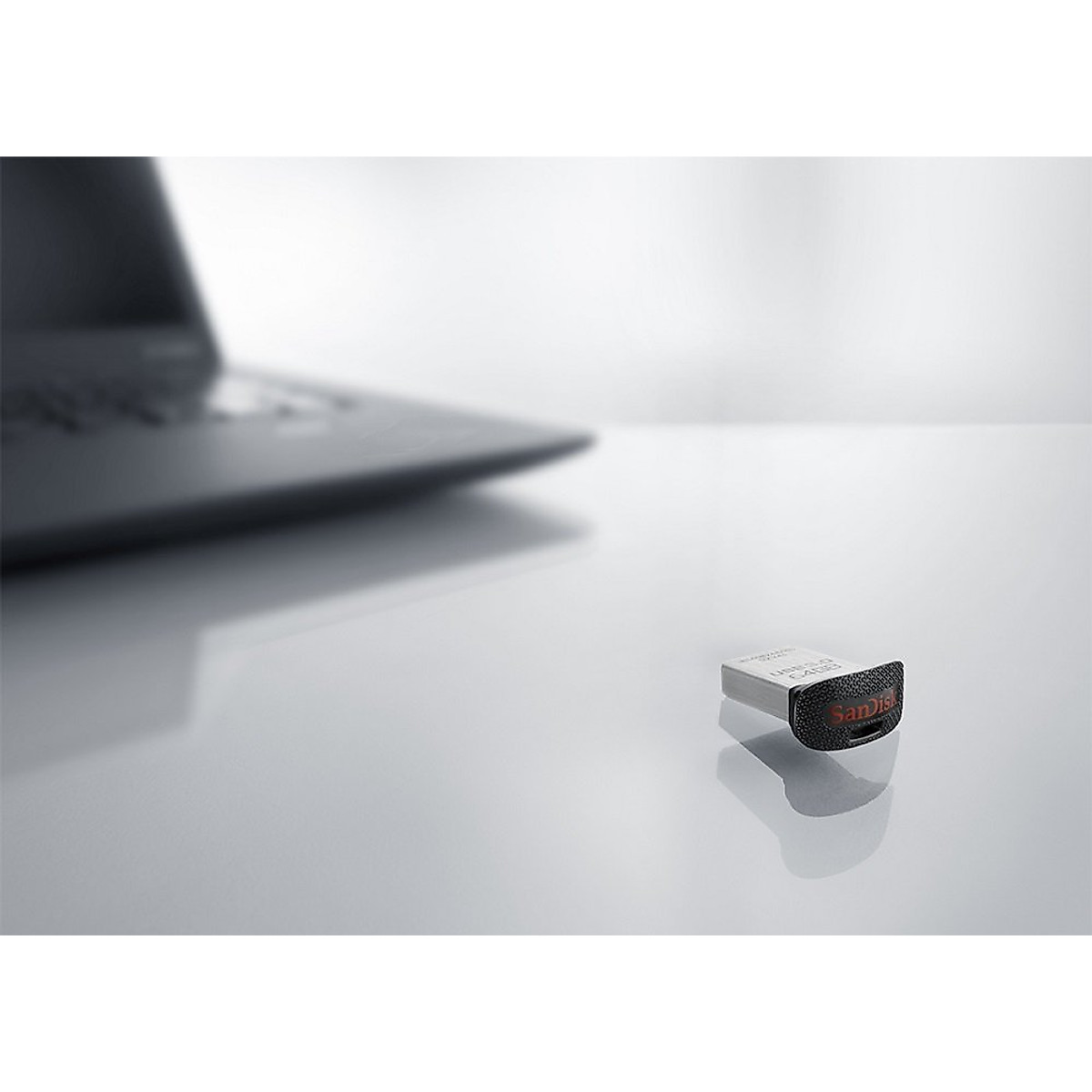 SanDisk Ultra Fit 128GB USB 3.0 Flash Drive - SDCZ43-128G-GAM46