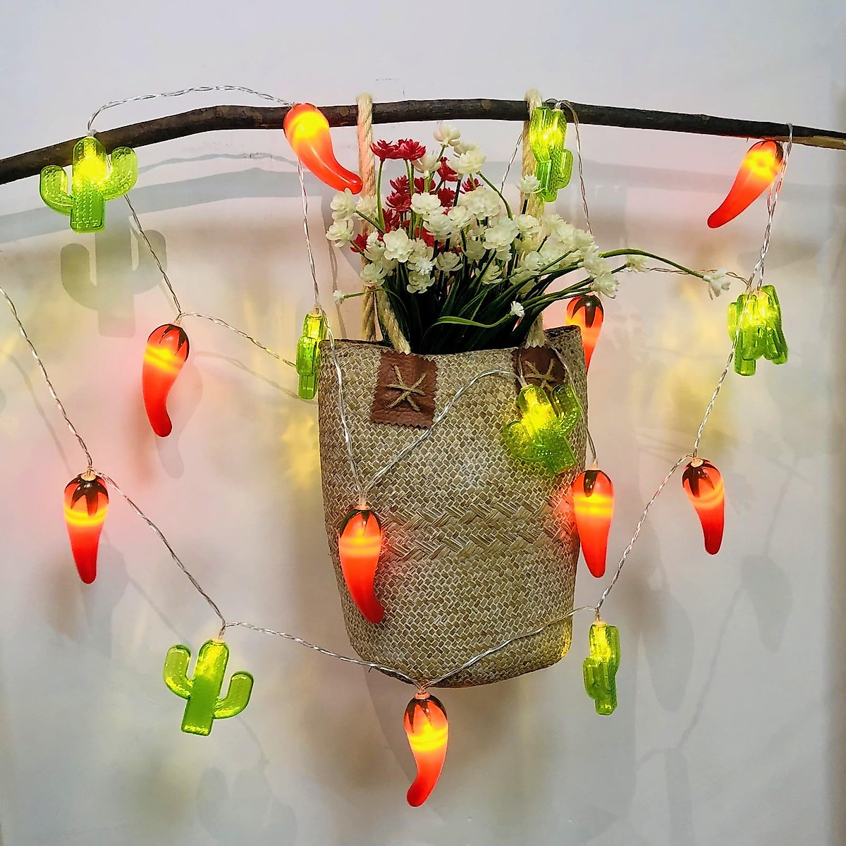 Tropical Themed String Lights Chili Pepper Cactus LED String Lights Battery Powered for Desert Texas Cowboy Wreath Bedroom Wedding Home Party Christmas Decor