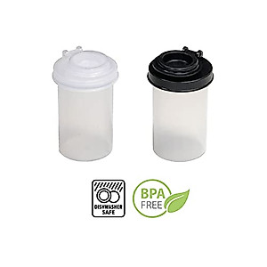 BRAZZA Salt and Pepper Shakers Moisture Proof Set, perfect to go Camping Picnic Outdoors Kitchen Lunch Boxes Travel Spice Set Clear with Black Lids Plastic Airtight Spice Jar Dispenser (3, Small)