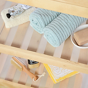 Con-Tact Brand Premium Plus Non-Adhesive Shelf Heavy Duty and Multi-Functional Drawer Liner, 18" x 4', Ribbed Clear, Pack of 1 Roll