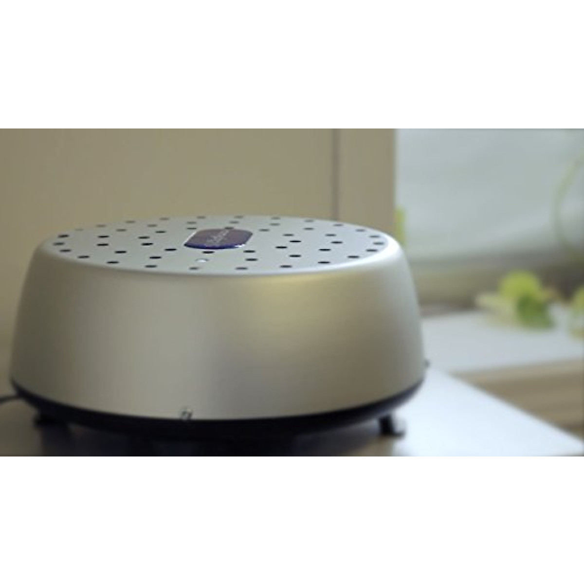 SEEKR by Caframo, Stor-Dry, Warm Air Circulator for Boats and RVs, Low Power Draw, 120V AC, 70 Watts, Corrosion-Proof Metal