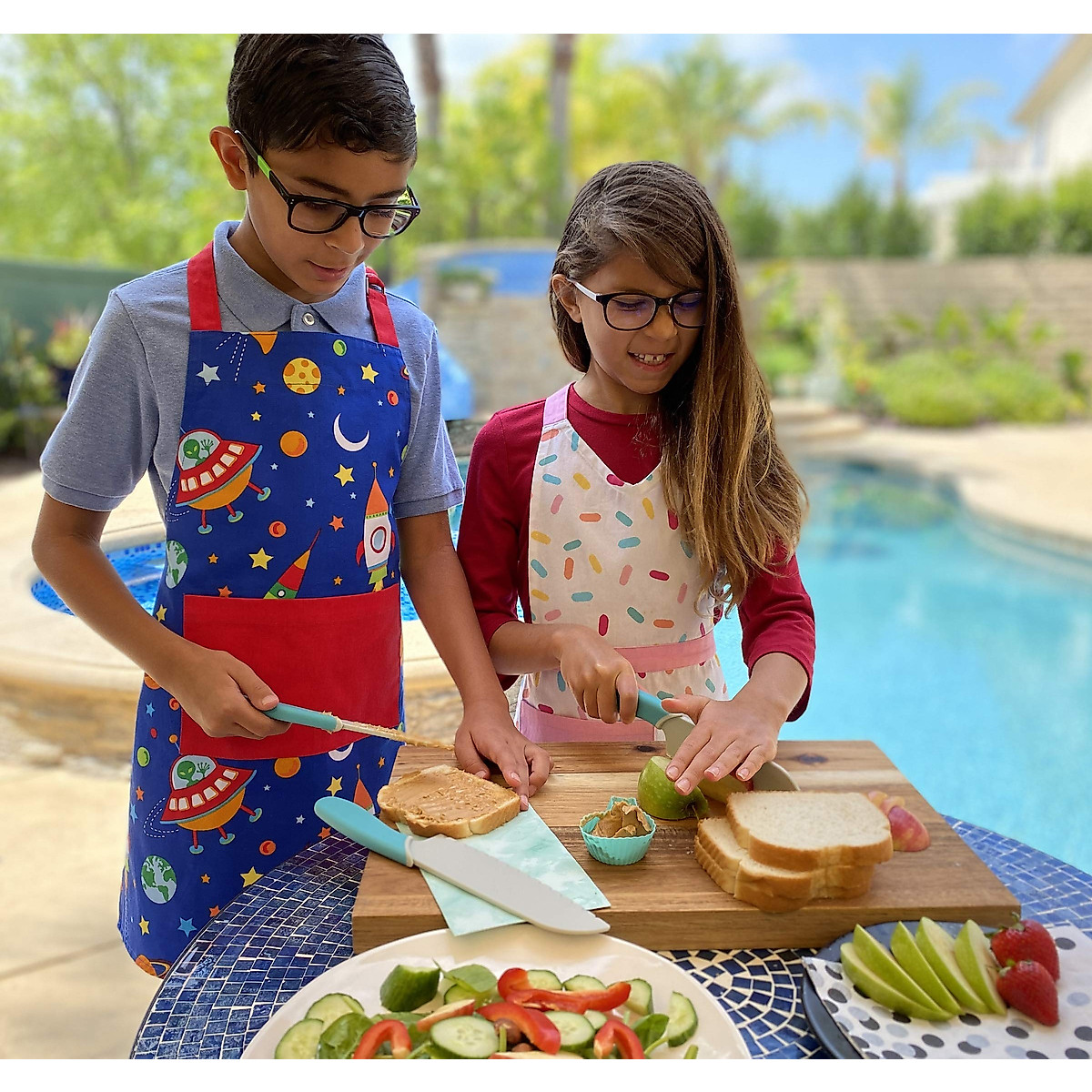 Handstand Kitchen 3-Piece 5", 6" and 7" Serrated BPA-Free Knife Set for Kid Safe Cooking