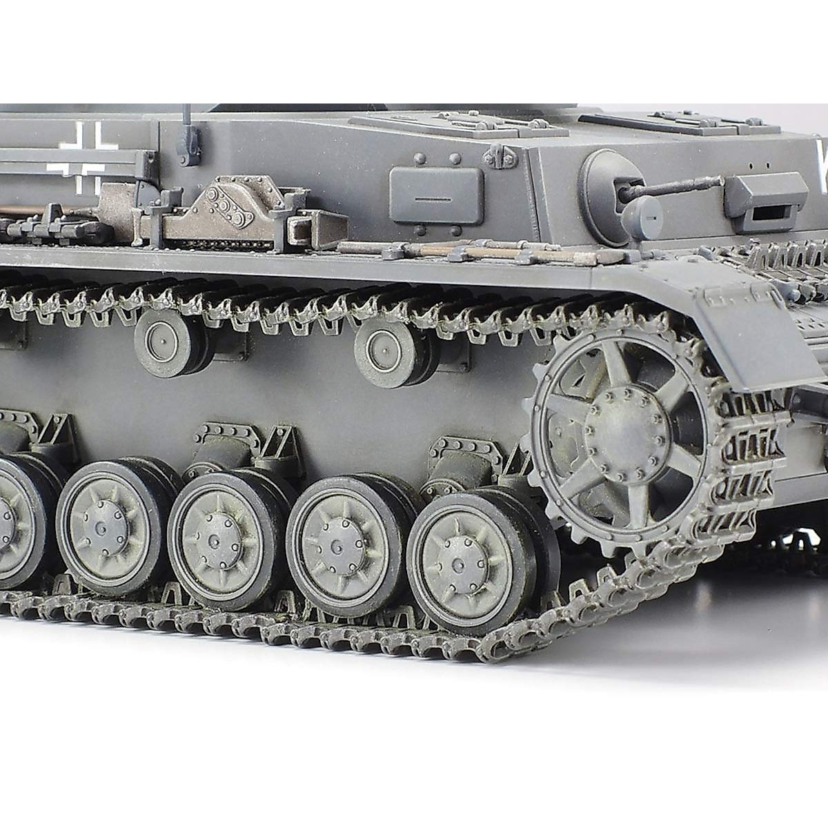 TAMIYA 35374-000 1:35 German Armoured Combat Truck IV Version F L24/75 mm, Model Kit, Plastic Construction Kit, Assembly Kit, Detailed Replica, Unpainted
