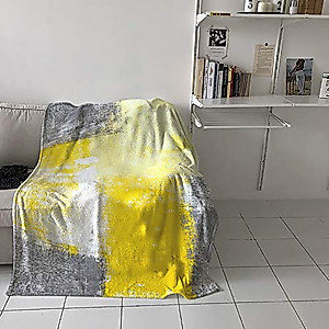 MuswannaA Flannel Fleece Throw Blanket Minimalist Yellow Gray Abstract Geometric Oil Painting Style Ultra-Soft Lightweight Microfiber Fuzzy Blanket Cozy Warm Blanket for Couch Sofa Bed- 39''x49''