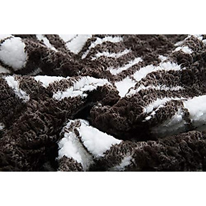 ELLE HOME Oversized Sherpa Throw - Soft Warm Flannel Fleece Blanket, for Bed and Couch - Oversized Throw 50" X 70", Black and White Plaid