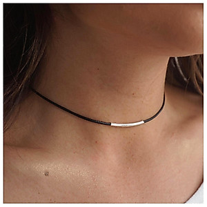 Yheakne Boho Bar Suede Choker Necklace Black Leather Necklace Chain Silver Bar Choker Black Cord Velvet Choker Necklace for Women and Girls Gifts