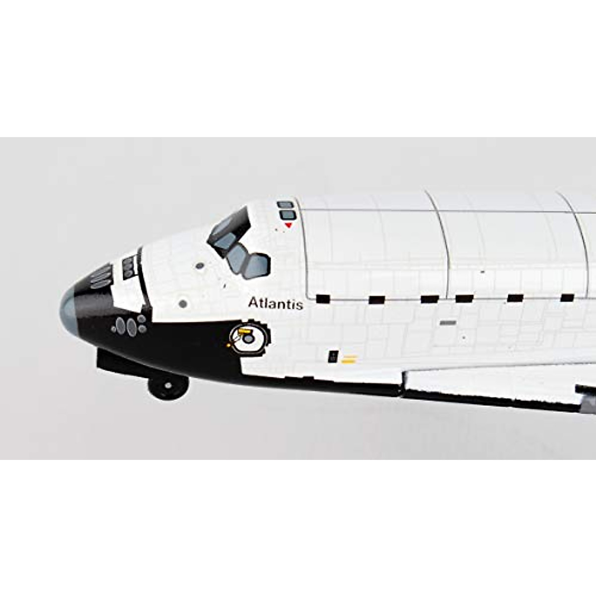 Daron Worldwide Trading PS5823-1 Stamp Orbiter Atlantis Space Shuttle, White