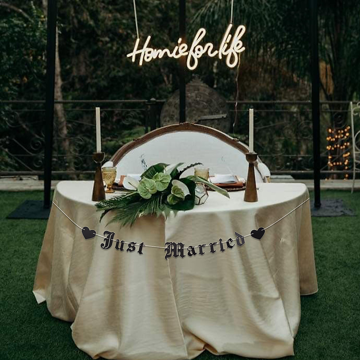 Vgaruint Just Married Gothic Wedding Banner - Goth Wedding Party Decoration, Emo Party Decor, Dark Alternative Heavy Metal Letter Garland (Gothic Marry Banner)