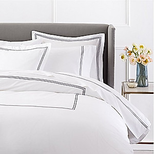 BedDecor Luxury Soft Brushed 400-Thread-Count Egyptian Cotton Embroidered Duvet Cover Set with Beautiful 2-Stripe Embroidery - - King/California King - White/Silver Grey