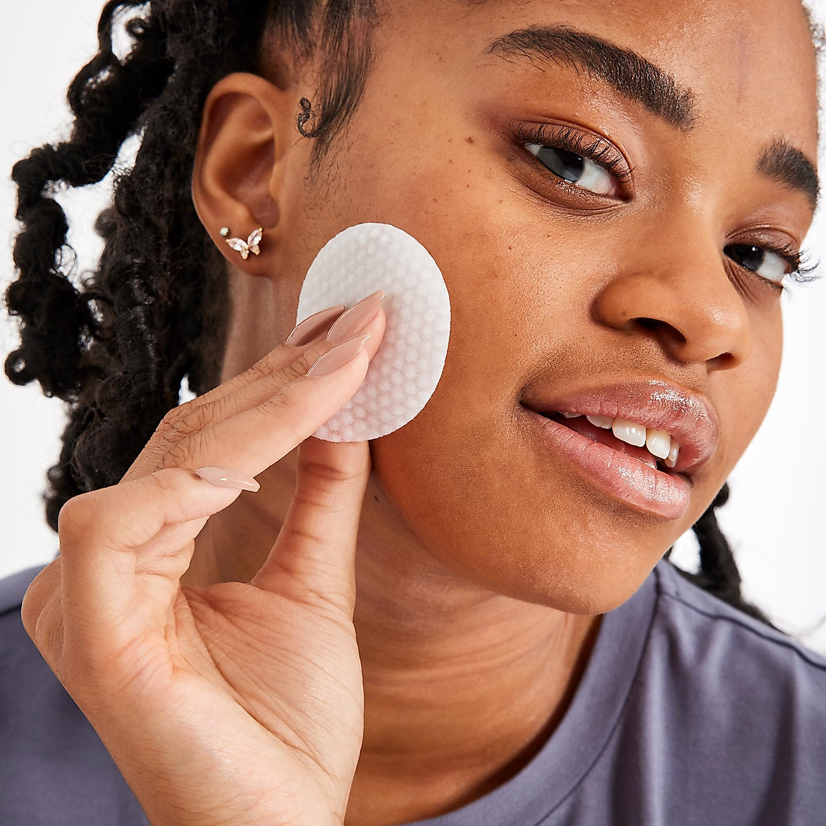 First Aid Beauty - FAB Pharma White Clay Acne Treatment Pads with 2% Salicylic Acid, Daily Compostable Exfoliating Pads for Breakouts, Whiteheads, Blackheads and Acne, Safe for Sensitive Skin, 60 Pads