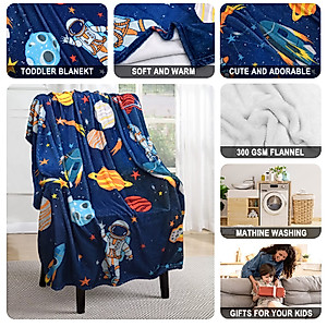 Space Blanket Toddler Gifts Personalized Astronaut Toddler Blanket for Boys Birthday Gift,Cute Fleece Soft Plush Baby Kid Throw Blanket for Daycare,School Blanket,Travel Blanket 40x50