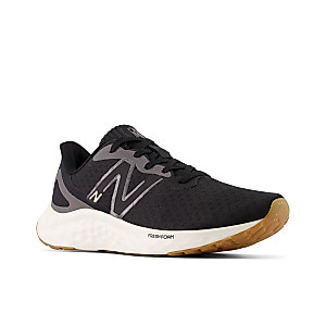New Balance Women's Fresh Foam Arishi V4 Running Shoe, Black/Light Gold Metallic/Gum 2, 8.5