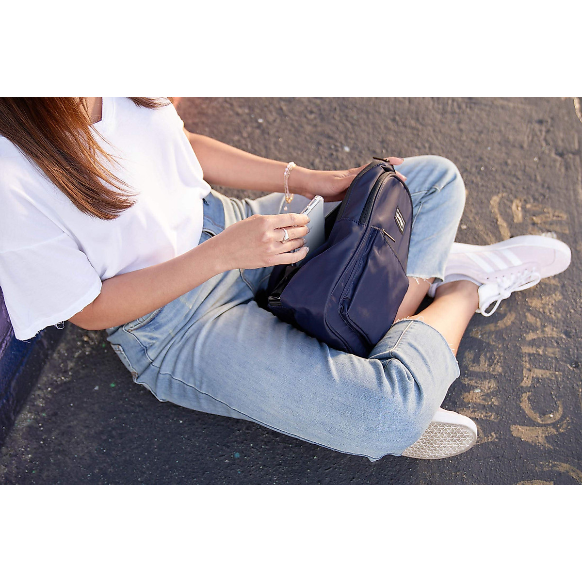 Dakine Unisex Essentials Mini Backpack, Crescent Floral, 7L, Model Number: 10002631