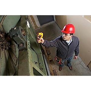 Fluke 62 Max Industrial Infrared Thermometer, -22 to +932 Degree F Range, Single Laser Targeting, 10:1 Distance To Spot Ratio, IP54 Rating, Includes 3 Year Warranty, (Not For Human Temp)