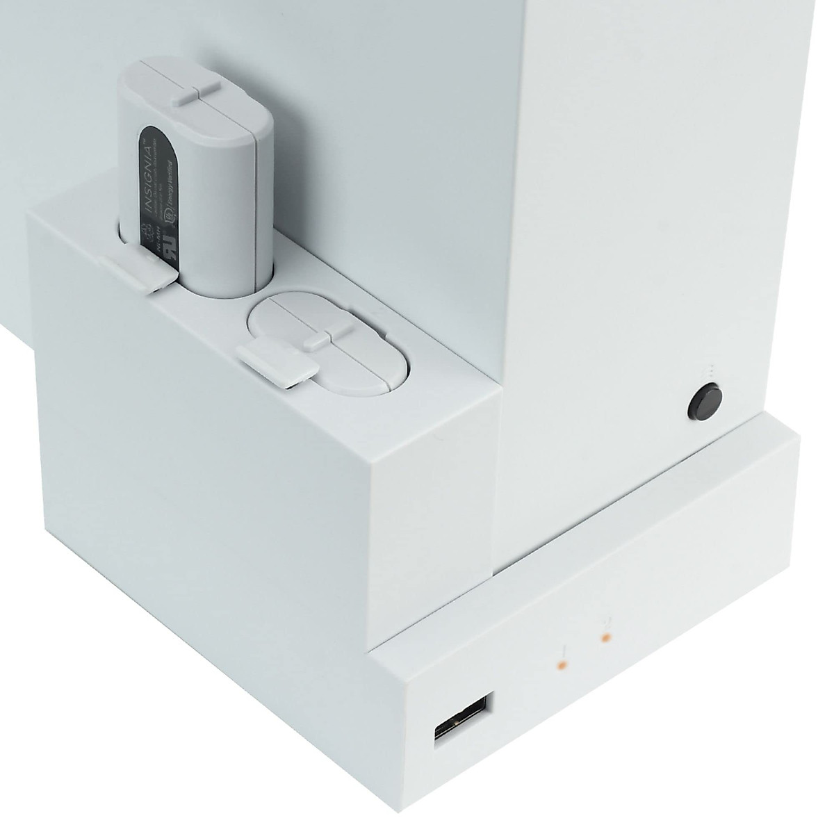 INSIGNIA Insignia - Side Dock Dual Battery Charger for Xbox Series S - White