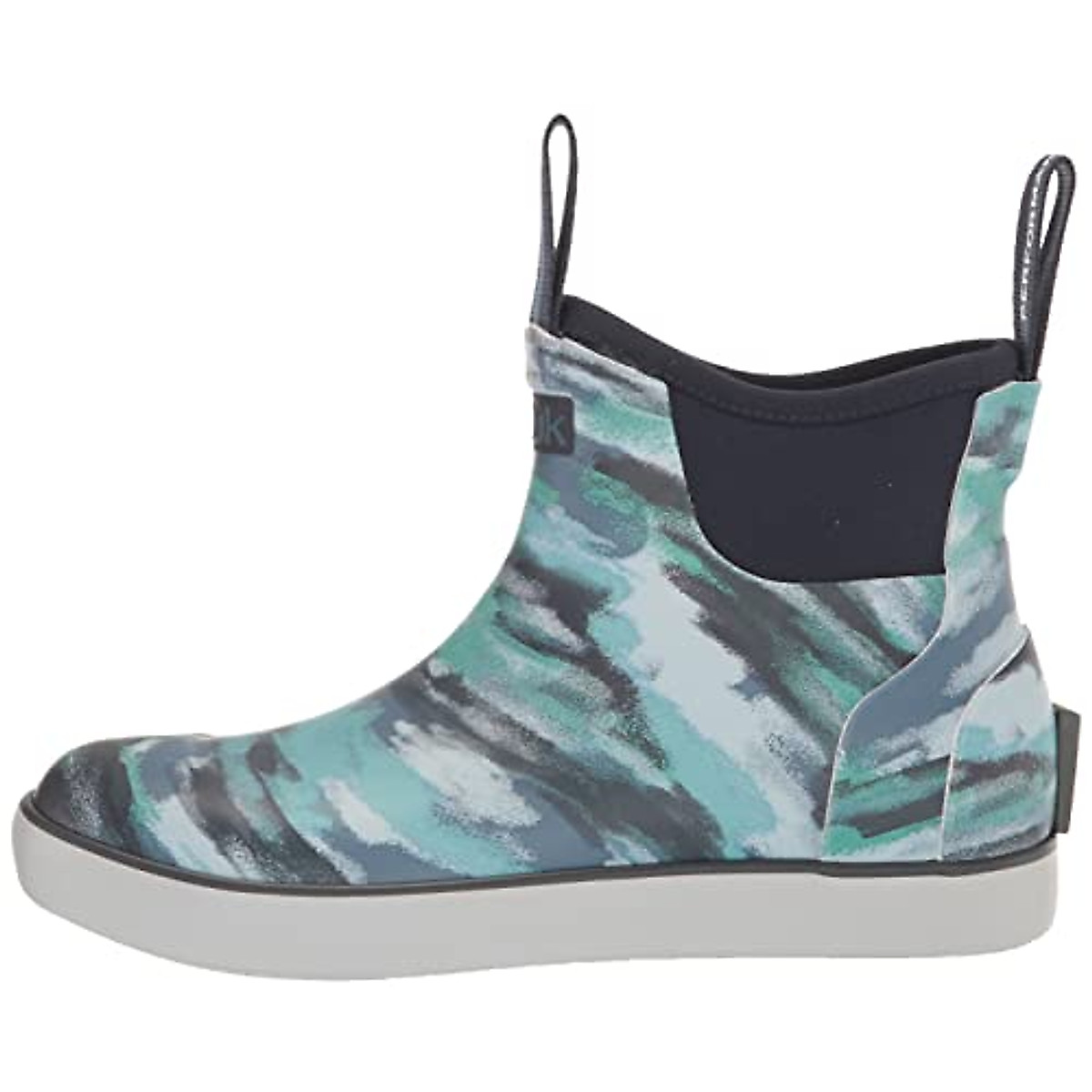 HUK Womens Rogue Wave Shoe | High-performance Fishing & Deck Boot, Titanium Blue, 7