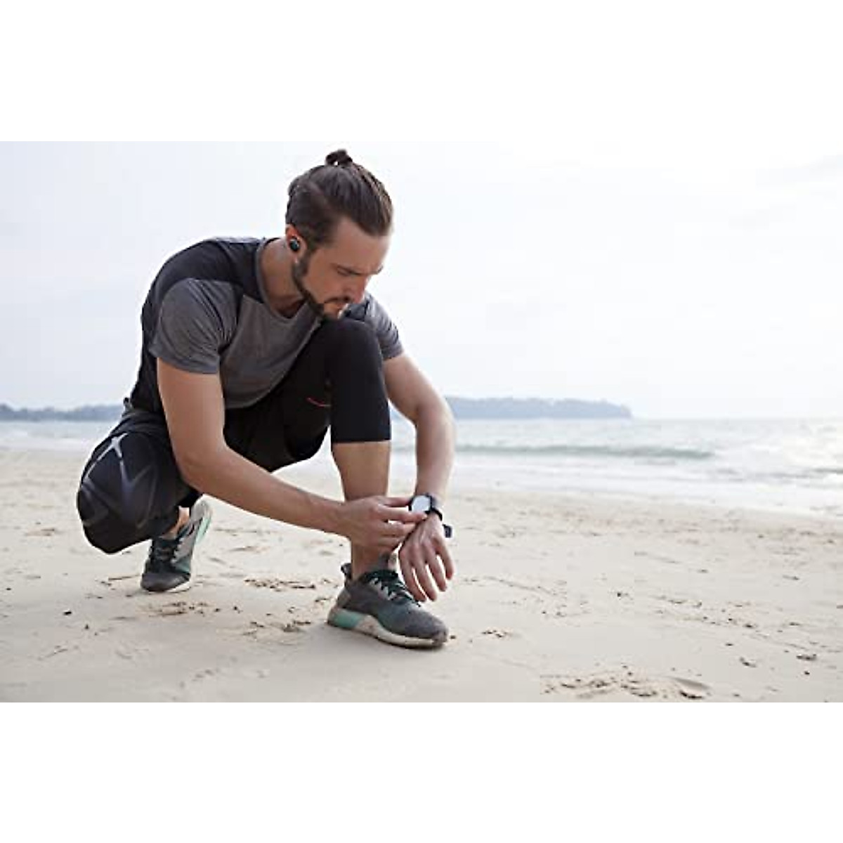 JBL Endurance Race Waterproof True Wireless Active Sport Earbuds, with Microphone, 30H Battery Life, Comfortable, dustproof, Android and Apple iOS Compatible (Black)