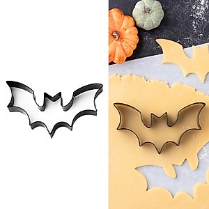 Cookie Cutter Kingdom, Bat Cookie Cutter, Halloween, Stainless Steel, Beautful Coated Finish, Mold for Cakes Biscuits and Sandwiches (Bat - Single)