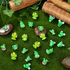 Jetec 32 Pieces Cute Frog Miniature Figurines Frog Cake Topper Decorations Mini Garden Frog Ornaments Animals Model Garden Miniature Landscape DIY Craft for Home Decoration Party Supplies