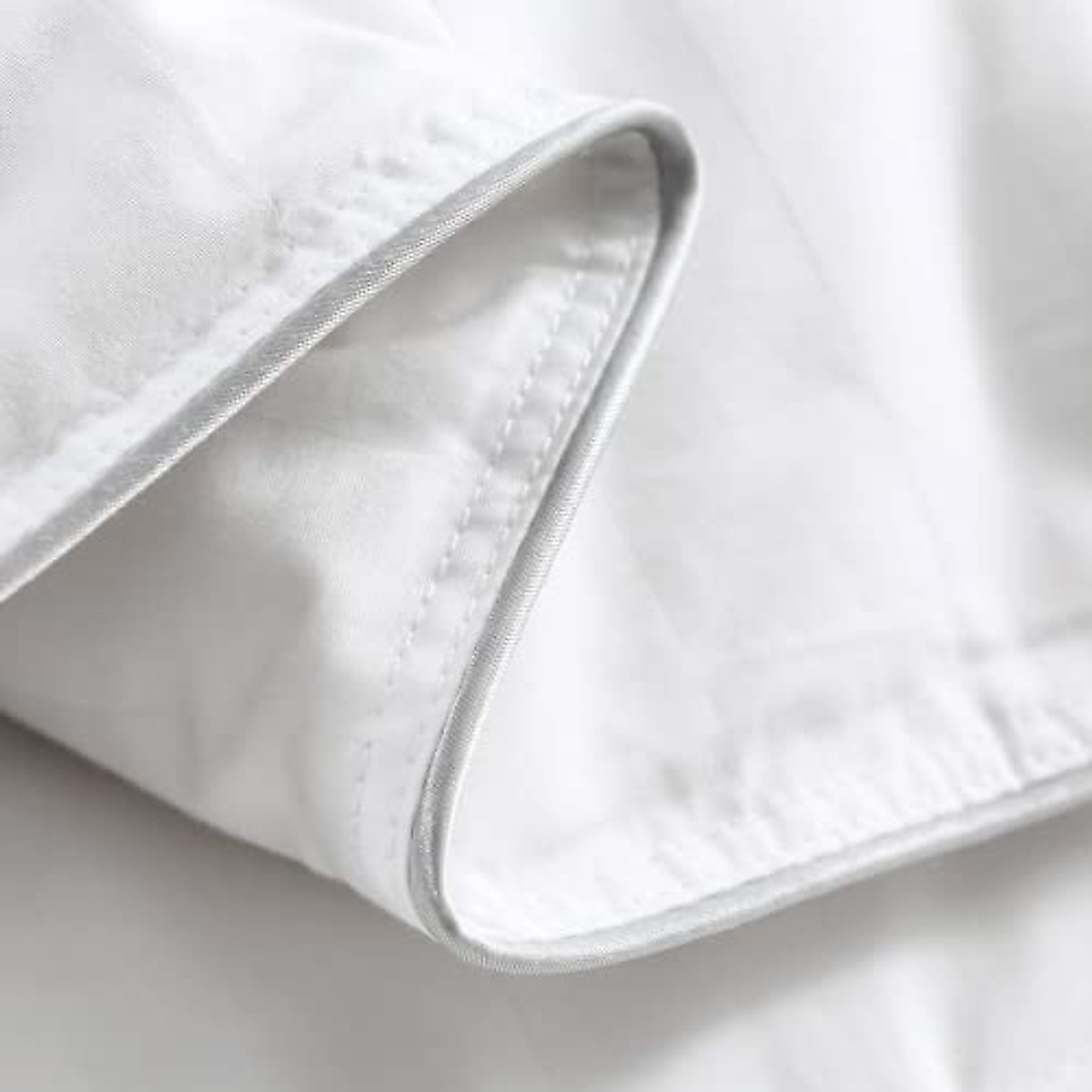 Dreamhood Lightweight Goose Feather Down Comforter Queen Size, White Down Duvet Insert Full Bedding Comforter, 100% Cotton Shell 90 X 90 Inches