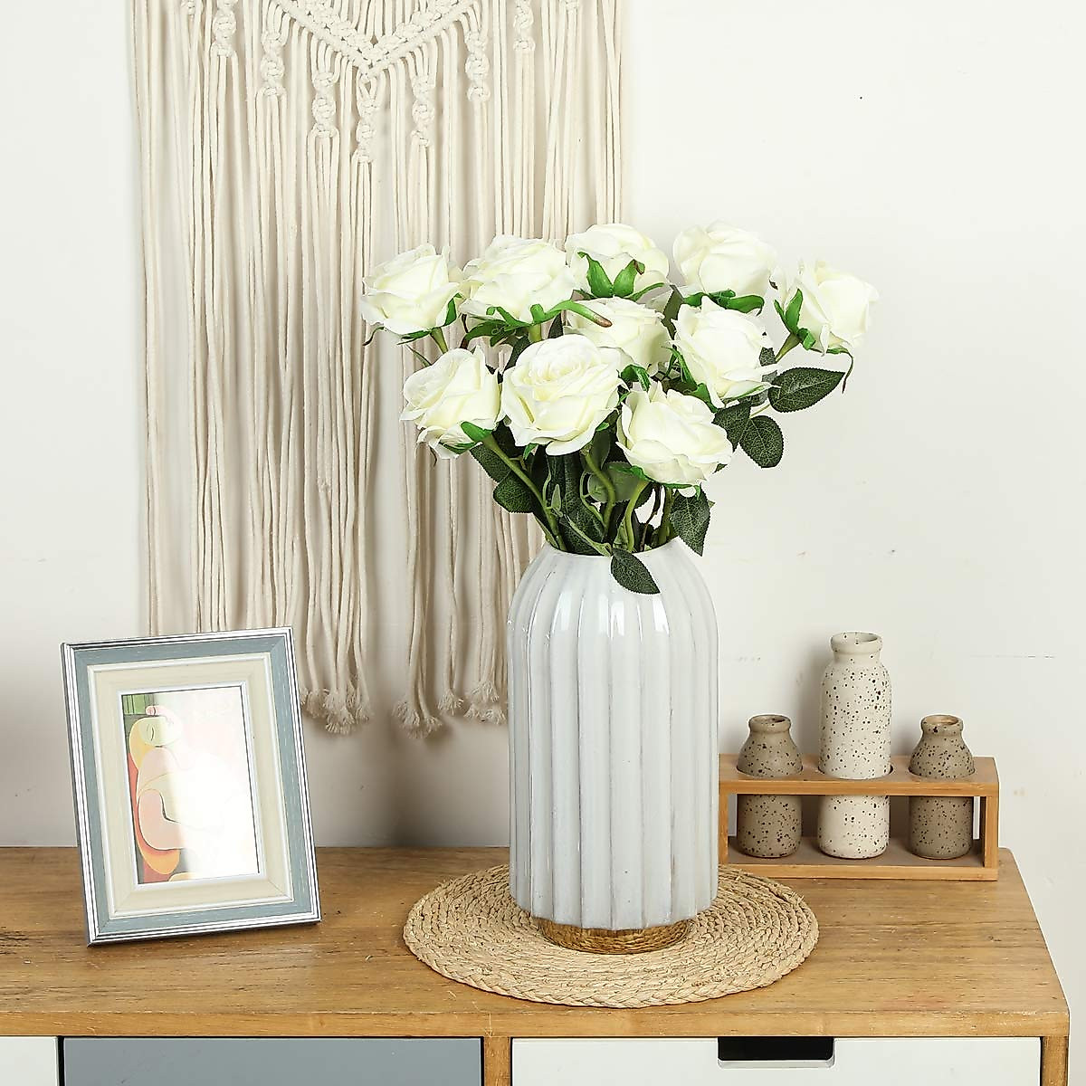 Kisflower 12Pcs White Roses Artificial Flowers, Realistic Single Stem Flowers Silk Rose Bouquet for Wedding Party Office Home Decor (White)